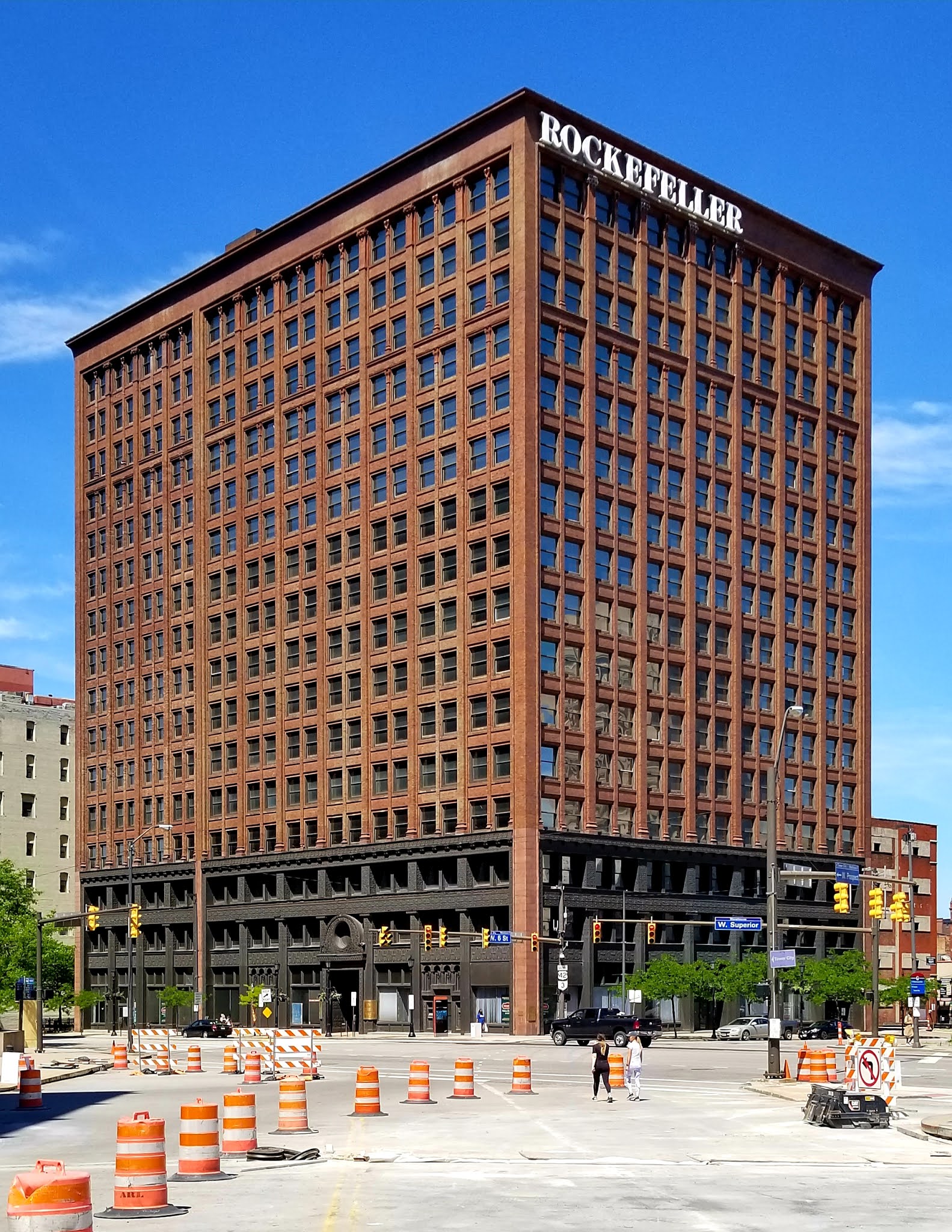 Rockefeller Building sold, new chapter begins – NEOtrans
