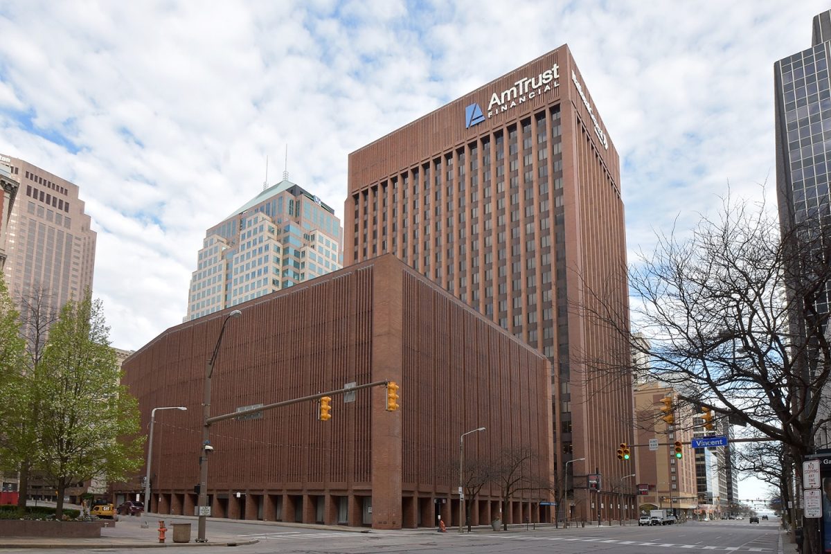 Downtown’s 800 Superior for sale, big tenant leaving – NEOtrans